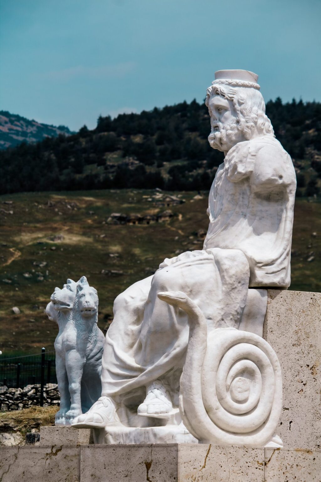 Hades Symbolism: 12+ Symbols For The Greek God Of The Dead
